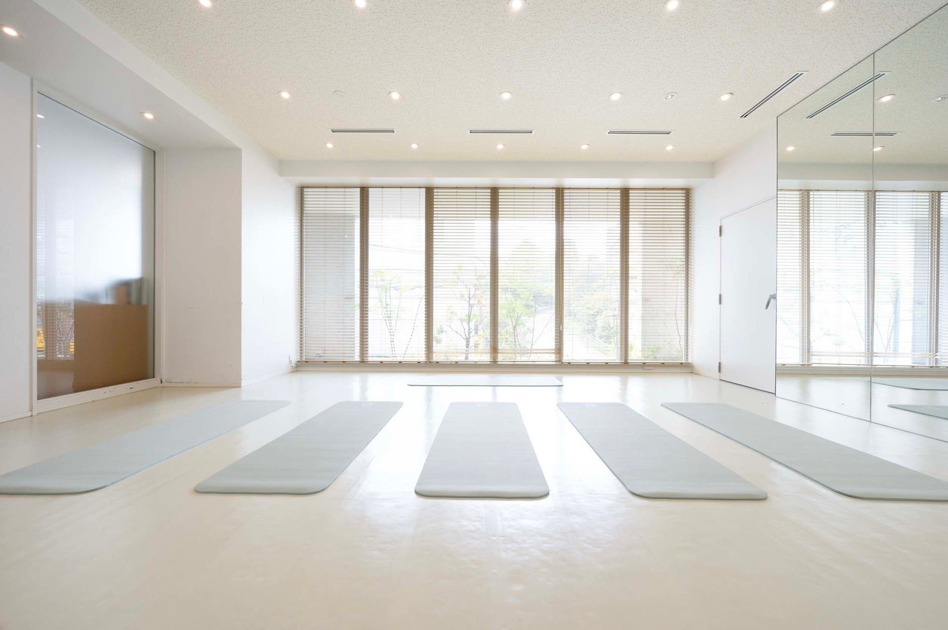 ＜神山レンタルスタジオ＞渋谷神山町/奥渋エリア✨大型鏡💃ヨガマット🧘‍♀️更衣室👚ダンス/撮影/レッスン/会議/セミナーの写真17