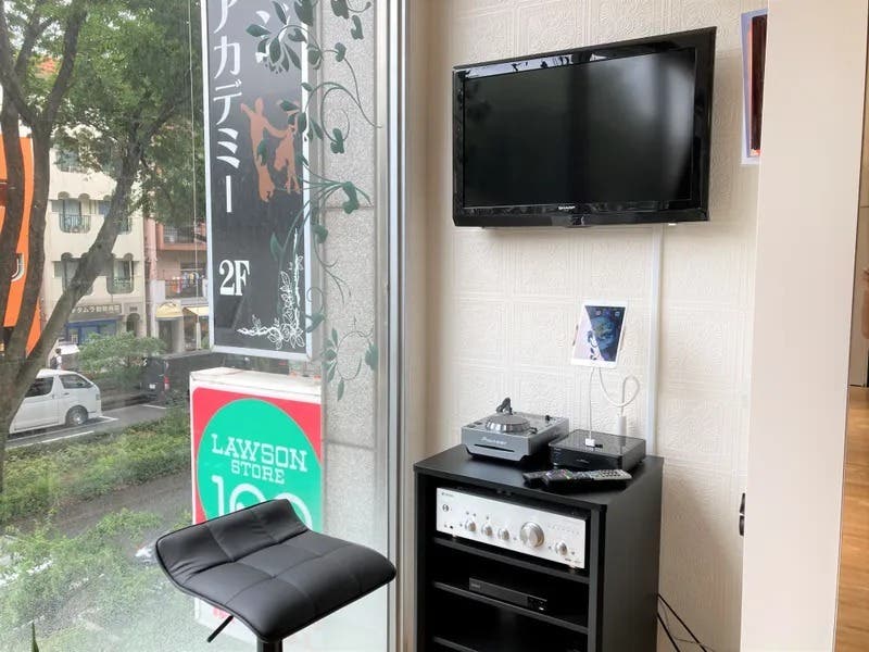 【コスパ最強】都内最大級！各種ダンスの練習やレッスンに最適なダンススタジオ。高級感あふれる内装で各種撮影にもGOOD。の写真5