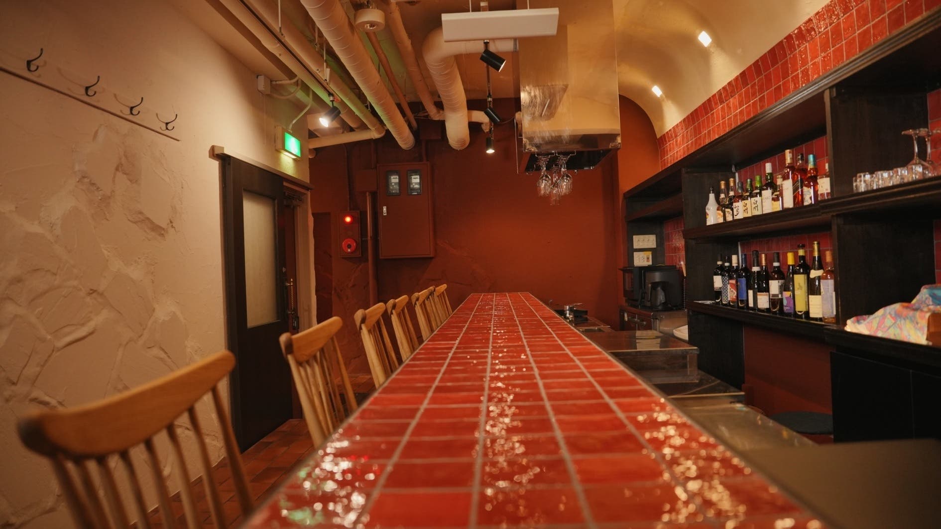 西荻窪駅徒歩3分のバー🍷の写真1