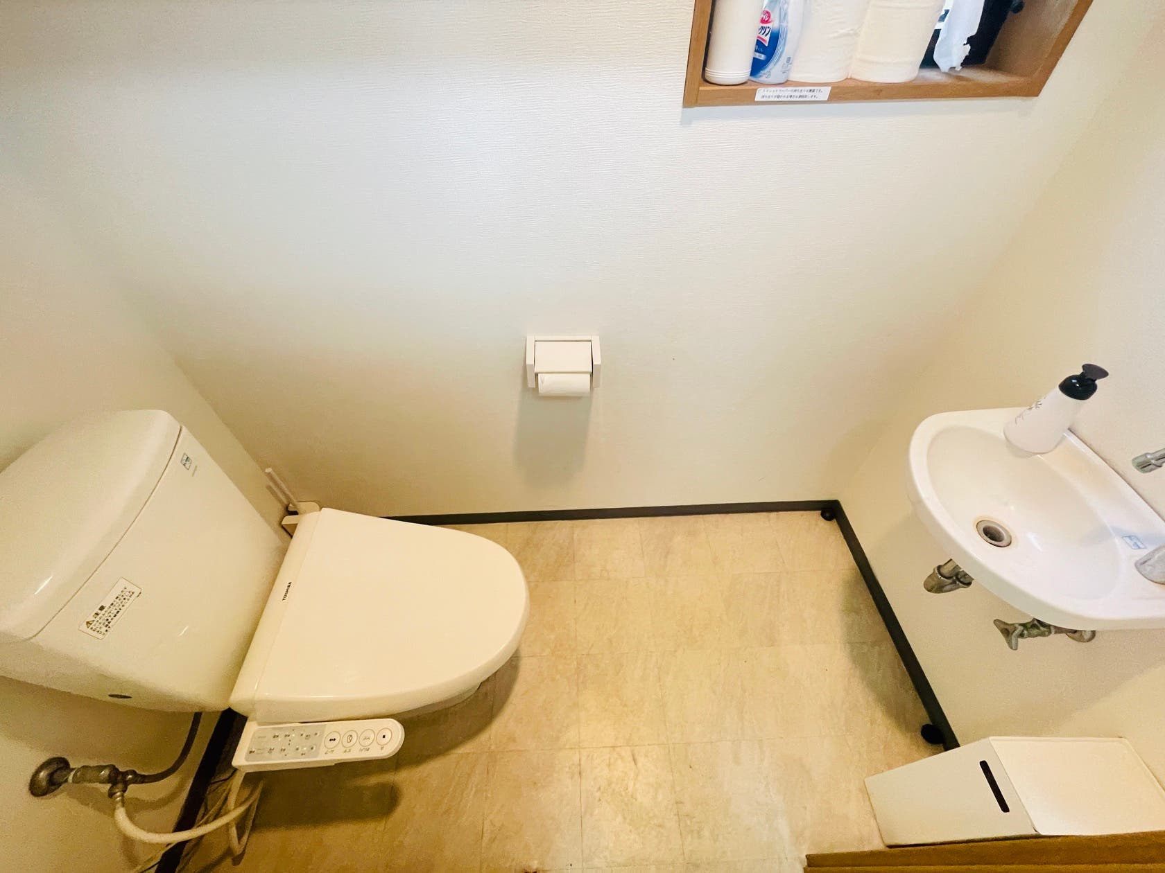 【新橋駅徒歩1分】テレワークや会議の利用に最適な駅近貸会議室の写真4