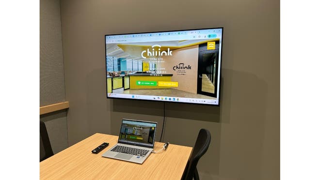 【新高島駅徒歩2分】8席着席可/光回線高速WiFi/有人スタッフ/飲食可/貸し会議室【RoomC - 13㎡】の写真3