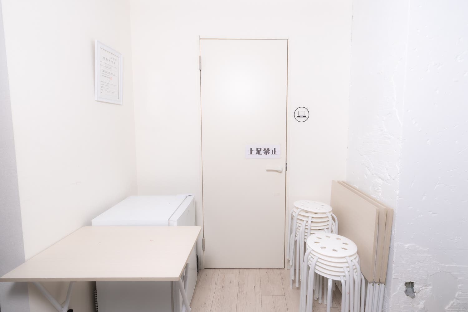 【天神駅から徒歩7分!!】ライブハウスWhite Camelliaの写真7