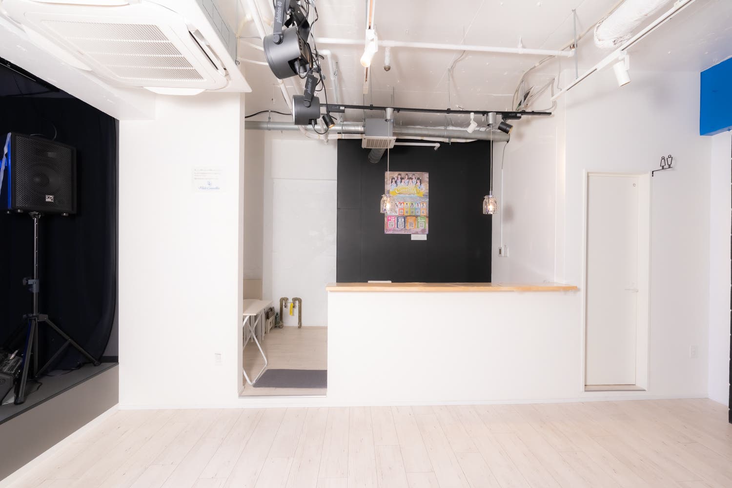 【天神駅から徒歩7分!!】ライブハウスWhite Camelliaの写真10