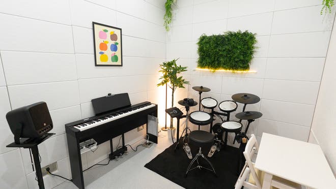 【後楽園/春日駅直結】個人練習・撮影・テレワーク対応の自由に楽しめる音楽スタジオ〈Bブース〉の写真1