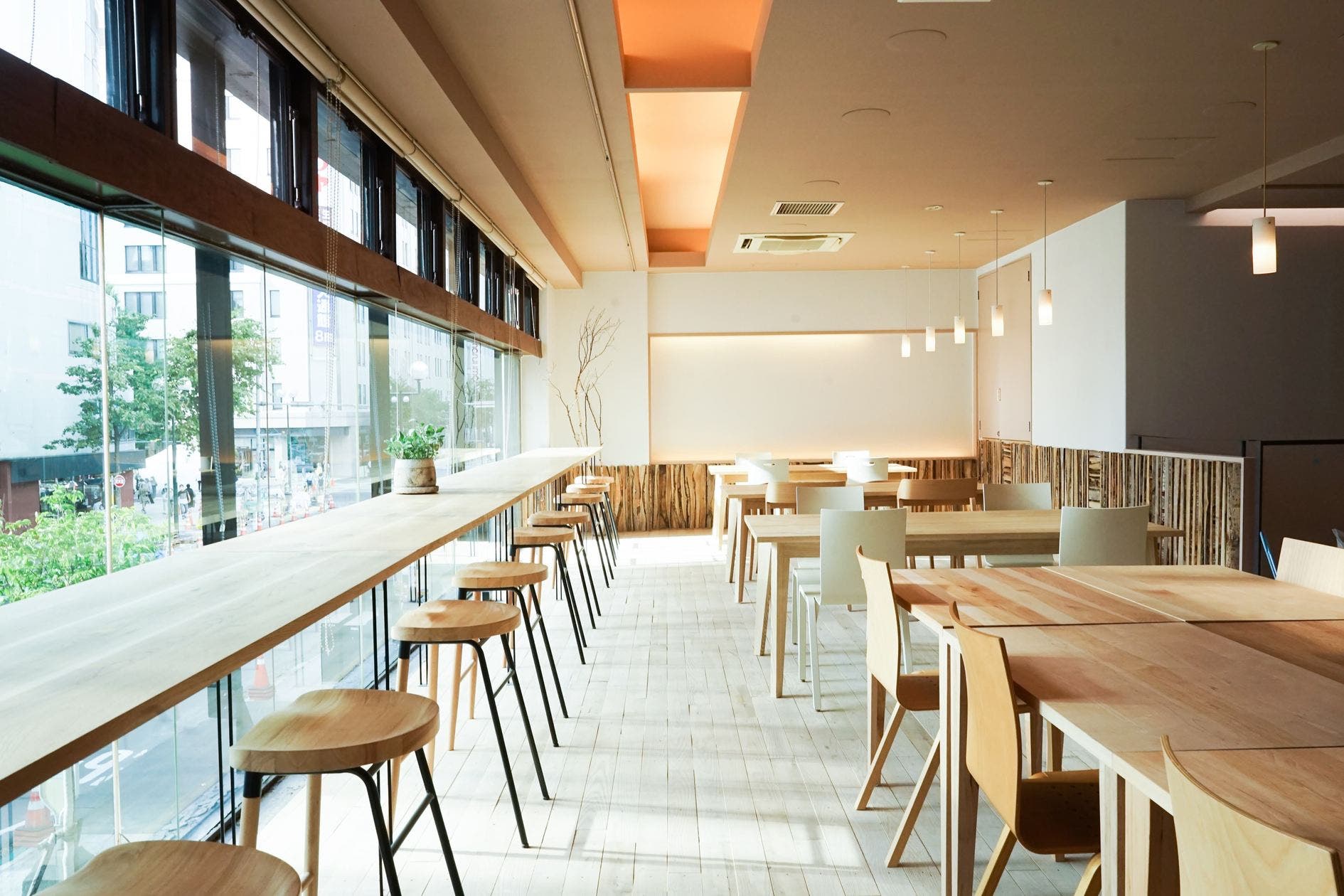 【展示会,ワークショップ利用】展示会，グループでの打ち合わせ、勉強会、ワークショップなどにの写真3