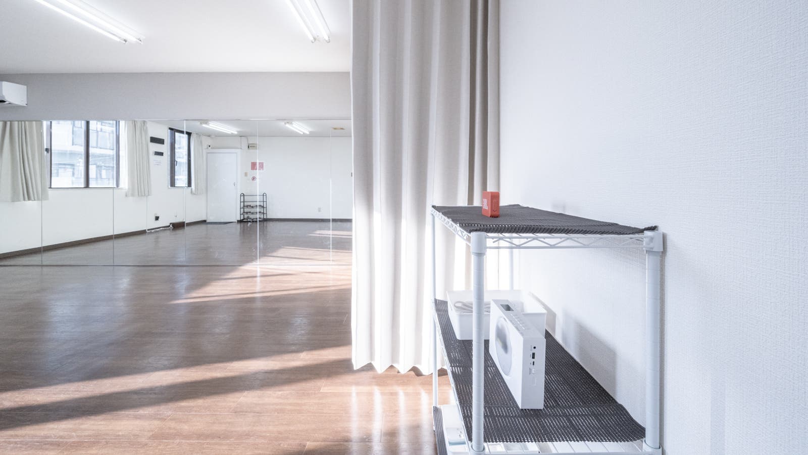 OPEN記念🌸江坂駅7分/12月末まで！半額キャンペーン（レビュー必須）😆ダンス・ヨガに最適👌の写真6