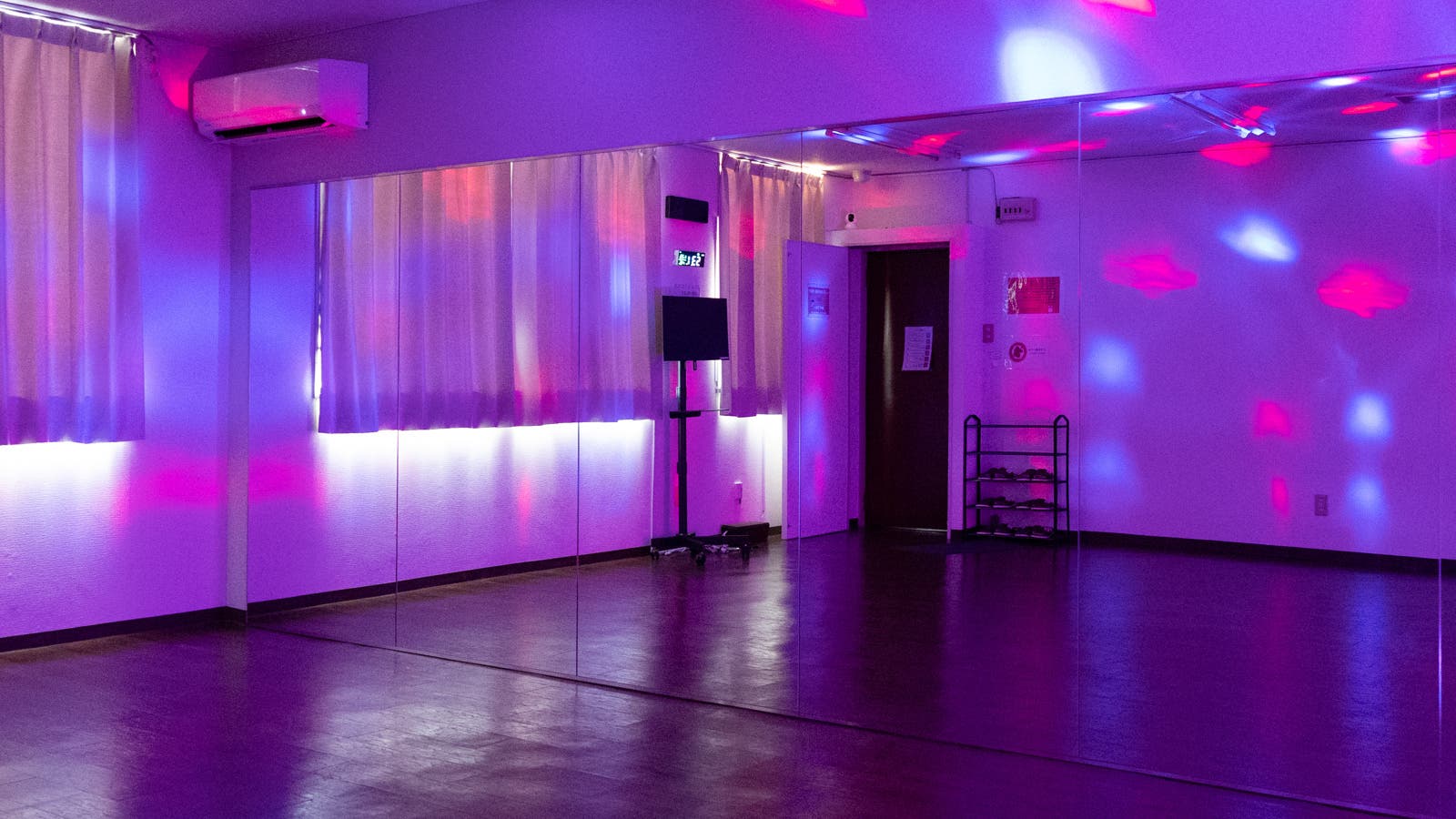 OPEN記念🌸江坂駅7分/12月末まで！半額キャンペーン（レビュー必須）😆ダンス・ヨガに最適👌の写真14