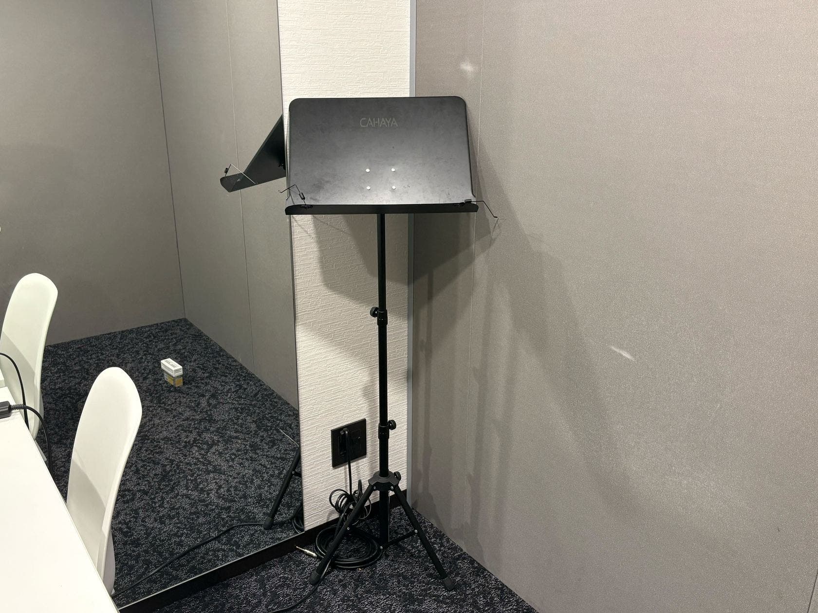 【渋谷駅徒歩6分】防音スタジオ（ルーム9）：楽器，歌唱，テレワークにも◎の写真4