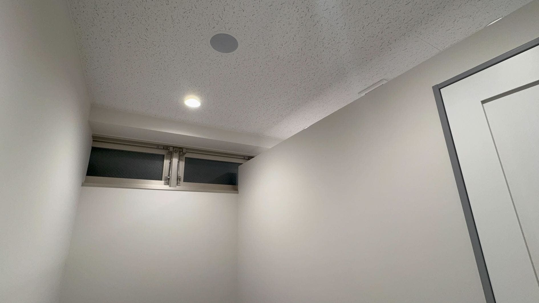 【渋谷駅徒歩6分】半個室(ブース2)：作業，勉強，仕事など幅広くご利用いただけます◎の写真6