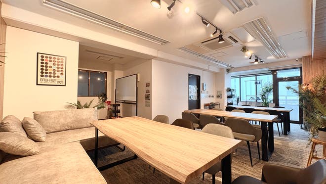 NEW!【桜木町駅2分】最大32名/無料Wifi/会議・撮影・懇親会・推し会・女子会・ボドゲ等!飲食持込🍷可!の写真3