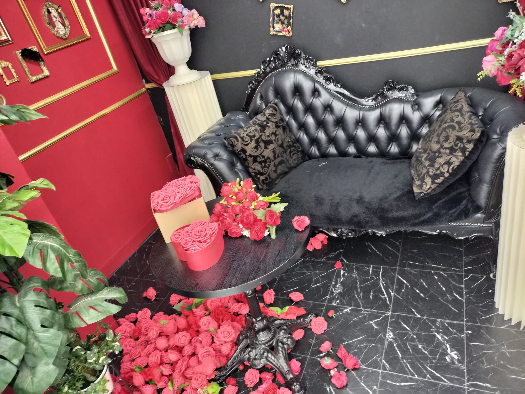 博多駅すぐ🌟７つの背景スタジオ‎🤍推し活｜本人不在の生誕祭｜ポートレート｜コスプレ｜撮影・配信｜商用の写真7