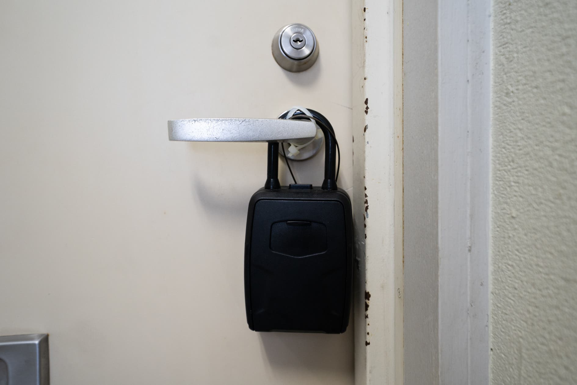 オープン価格720円🎉【横浜エリア|相鉄線天王町駅から徒歩6分】ダンス、ヨガ、ウォーキング等におすすめ☆広々37㎡、大型鏡設置の写真16