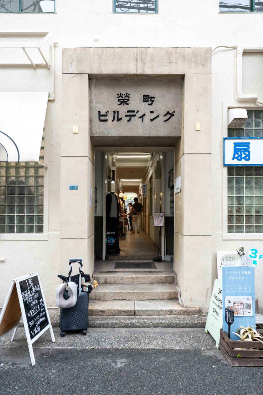 【元町駅・三宮駅徒歩圏内】プロカメラマン監修のフォトスタジオ！＜自然光◎＞天井高3ｍのSTUDIOの写真14