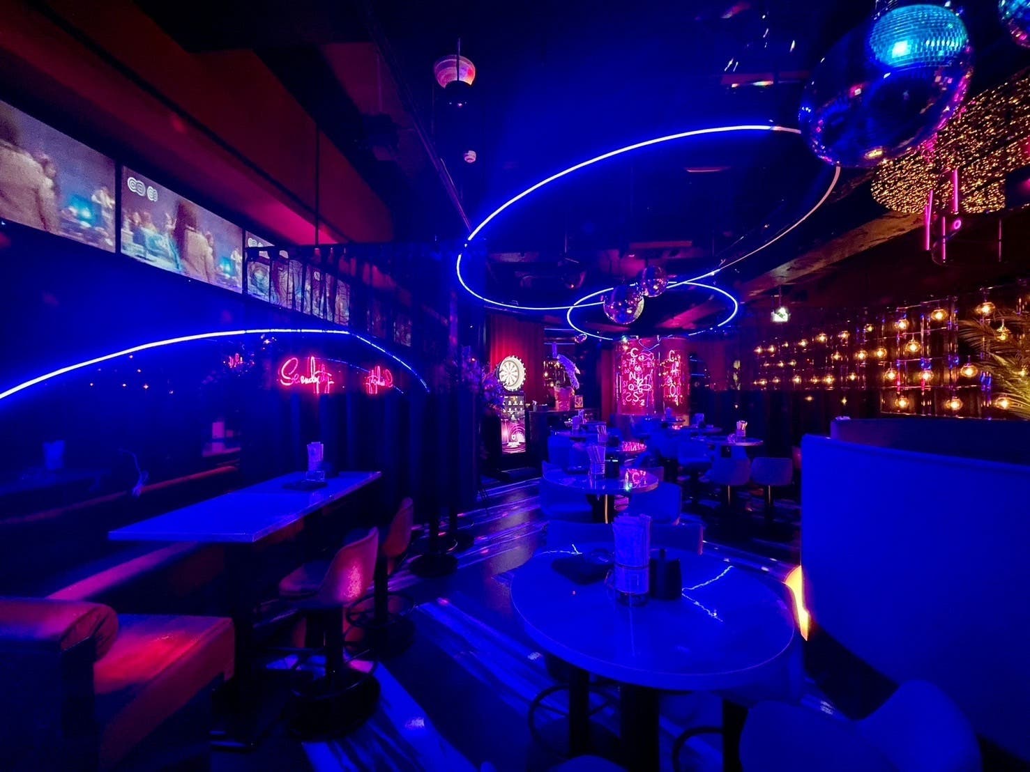 【150名でも大歓迎】八丁堀駅から徒歩5分の好立地でおしゃれな会場です。の写真2