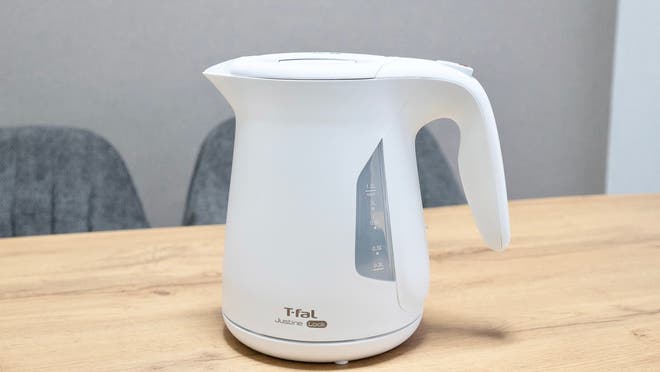 〈frumos広島🏢✨〉 【広島駅徒歩3分】飲食OK🍹完全個室の快適空間🔹ネット回線/モニター無料/オンライン会議にも最適♪の写真6