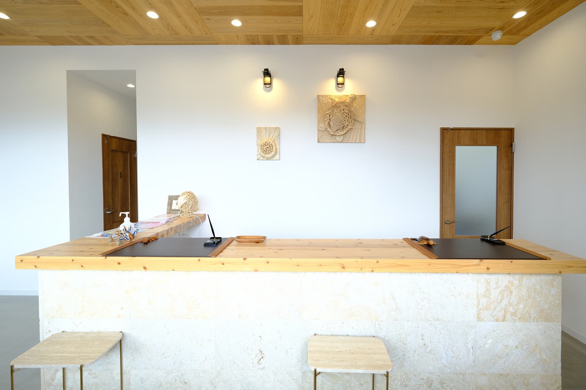 6名会議室【宮古空港徒歩3分】無料駐車場／WEBカメラ／スピーカー／モニター／WiFiの写真7