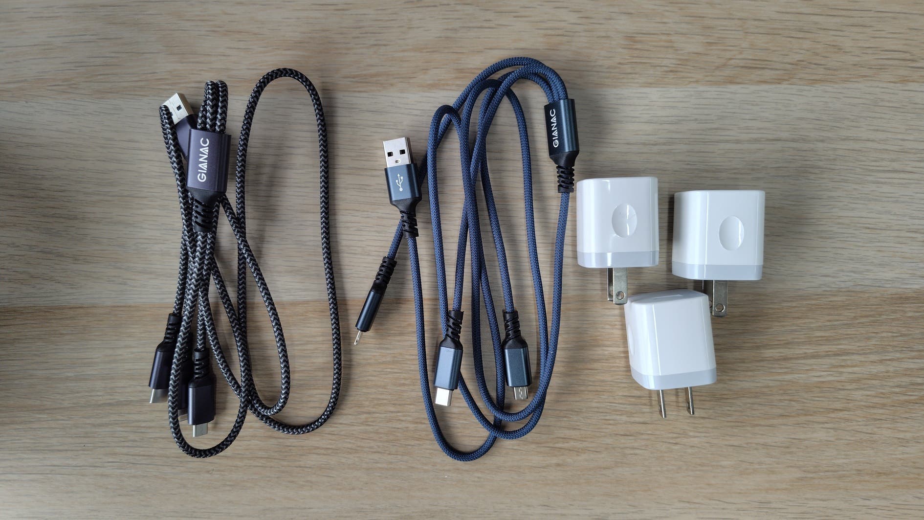 【天満橋駅徒歩1分】24時間利用可能！テレビ、高速WiFi、ホワイトボード完備☆会議/打合せ/オンライン/ボドゲに最適の写真14