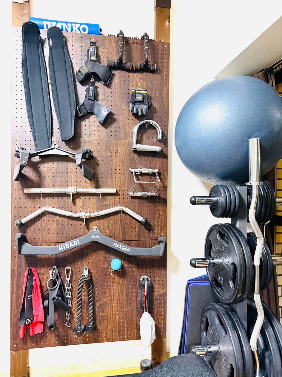 【新宿三丁目駅4分】完全個室！ペア可能！ストレッチも広々行える。ウォーターバックなども完備！ の写真2