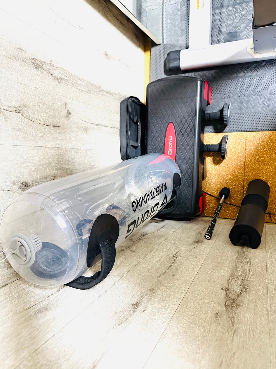 【新宿三丁目駅4分】完全個室！ペア可能！ストレッチも広々行える。ウォーターバックなども完備！ の写真5