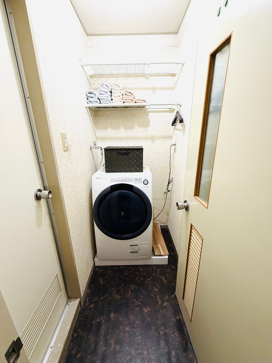 【新宿三丁目駅4分】完全個室！ペア可能！ストレッチも広々行える。ウォーターバックなども完備！ の写真11