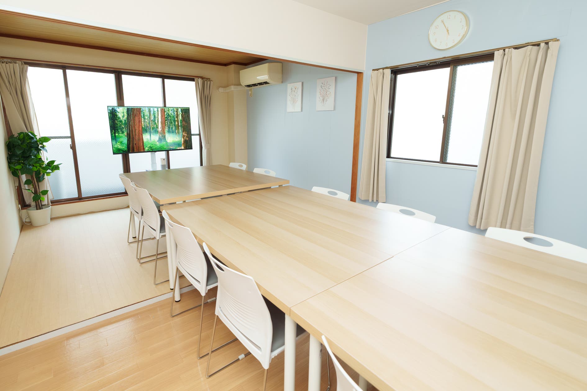 【三ノ宮駅徒歩3分！37m²の広々スペース】✨オープン特価で地域最安値！✨テレワーク、会議、商談、セミナーに最適！📅当日予約◎の写真1