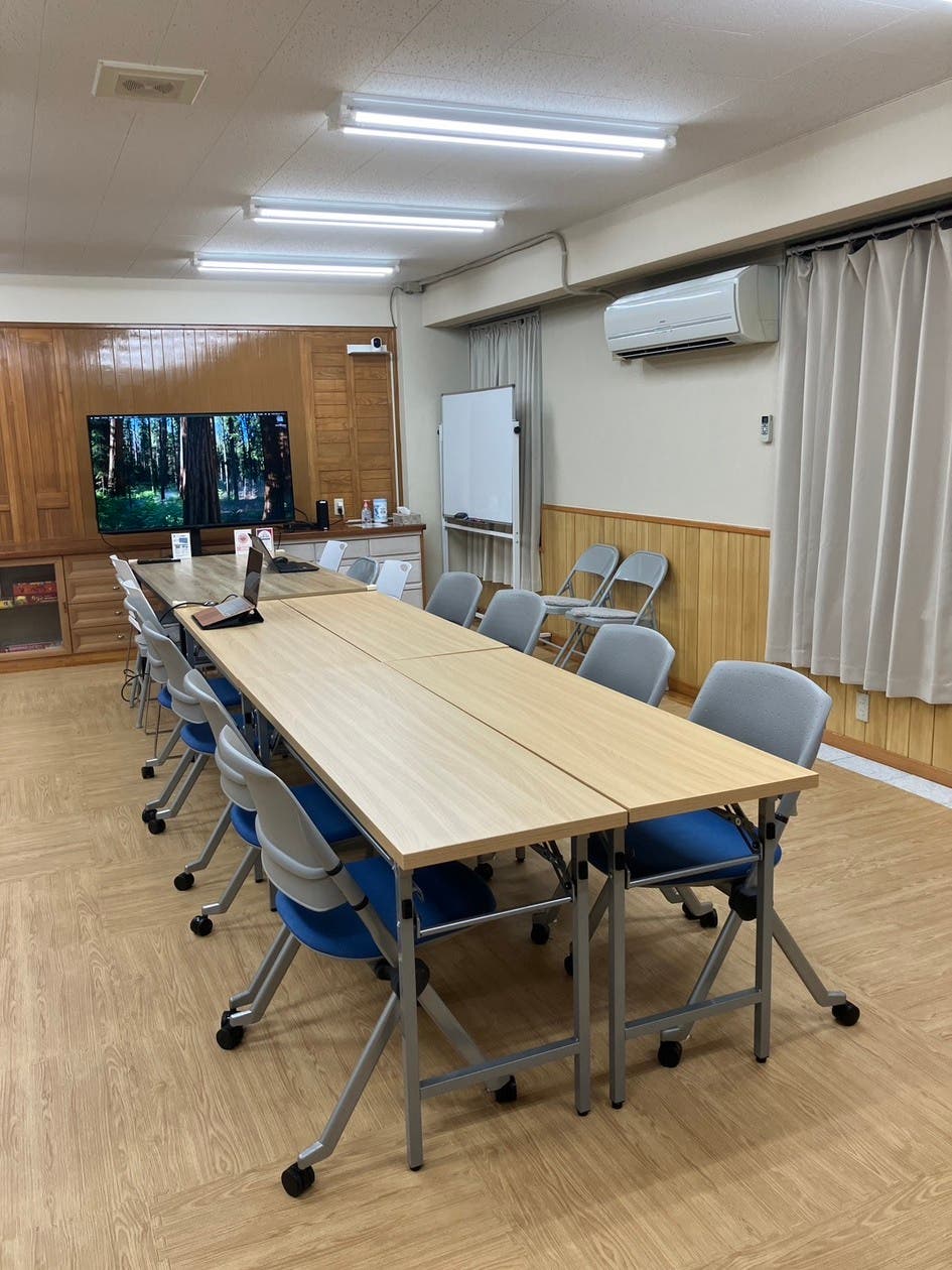 駅チカ×設備完備！気軽に使える会議スペースの写真2