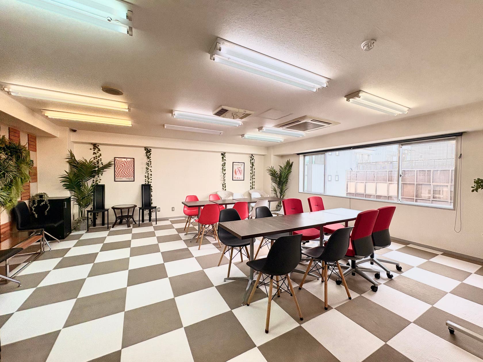 NEW!【大通駅10秒】最大32名/無料Wifi/会議・撮影・懇親会・推し会・女子会・ボドゲ等！飲食持込🍷可！の写真7