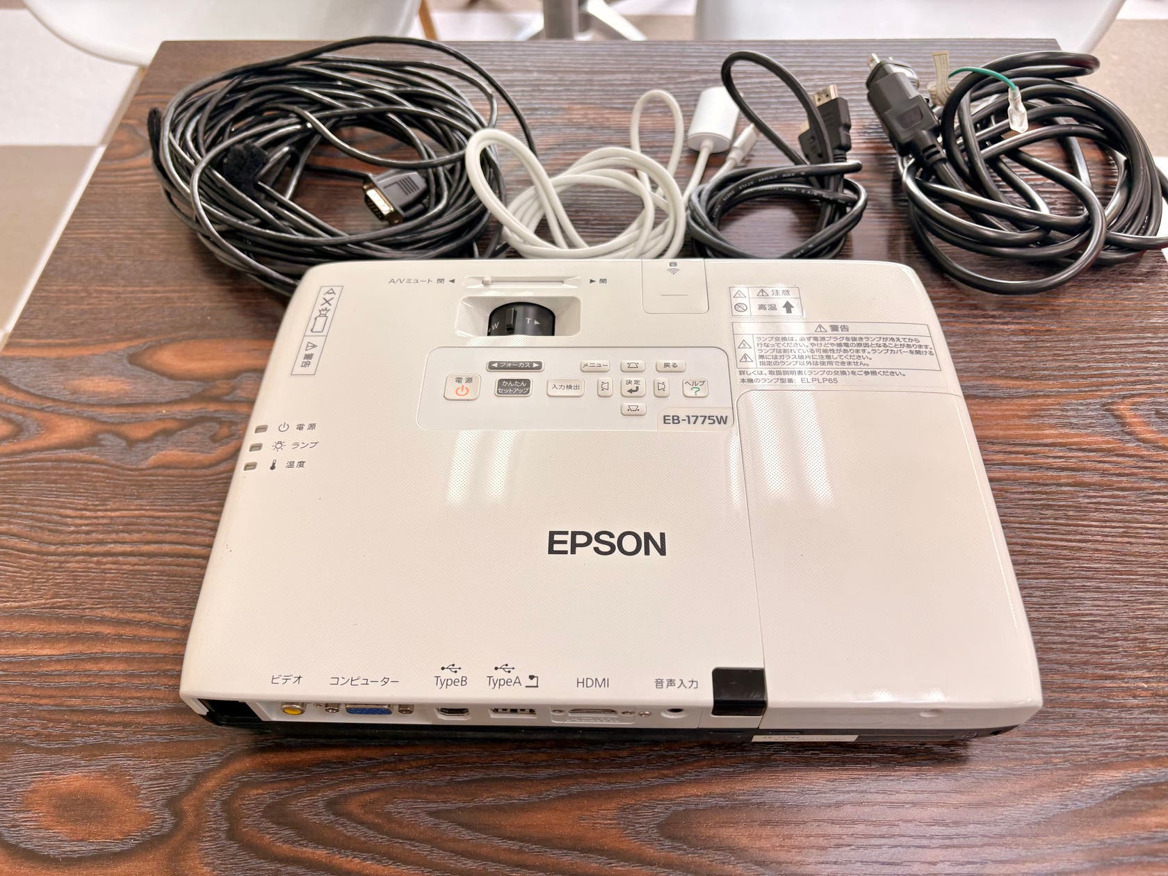 NEW!【大通駅10秒】最大32名/無料Wifi/会議・撮影・懇親会・推し会・女子会・ボドゲ等！飲食持込🍷可！の写真13