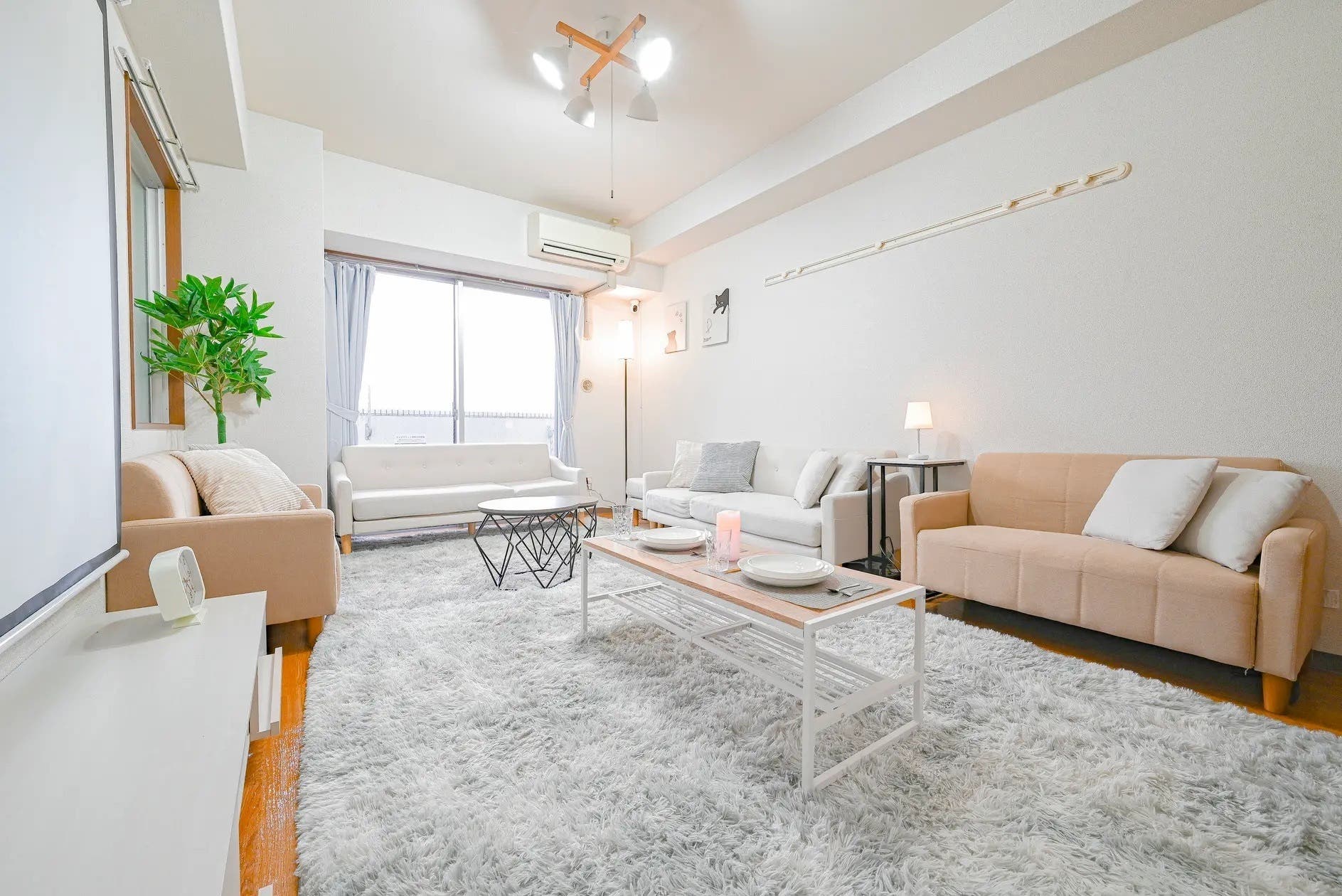 【京都駅5分】🎉超好立地🏢24H/最大16名🎉100㌅巨大スクリーン🎥迫力ゲーム🎮各種パーティー、デート利用にも最適の写真2