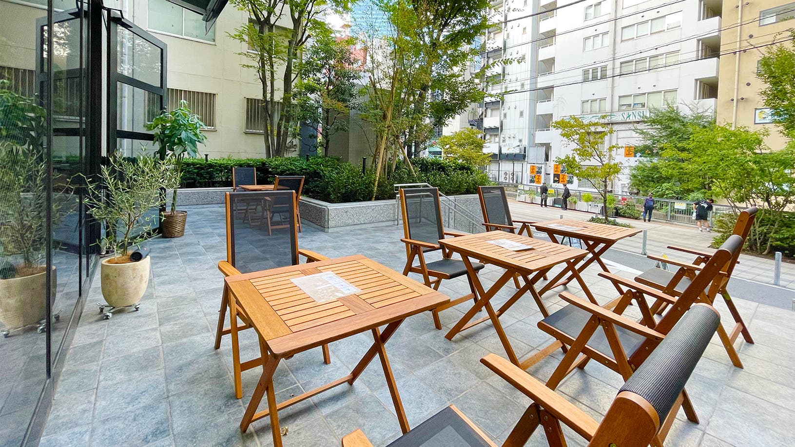 【渋谷駅徒歩5分】カフェ＆テラス  レンタル　撮影📷　交流会🍻　イベント💪　パーティー✨の写真1