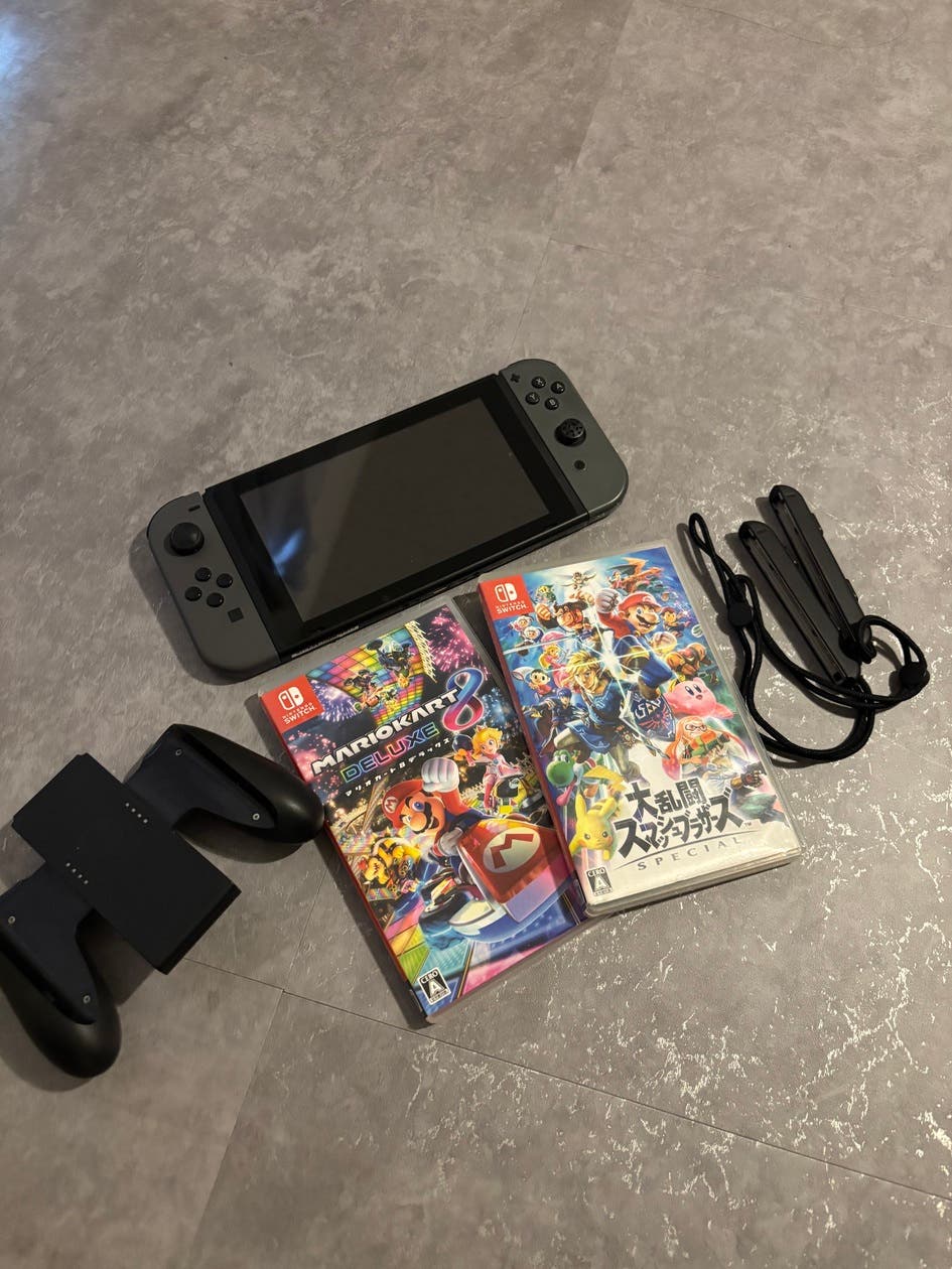 Switch 🎮カセット込みの画像1