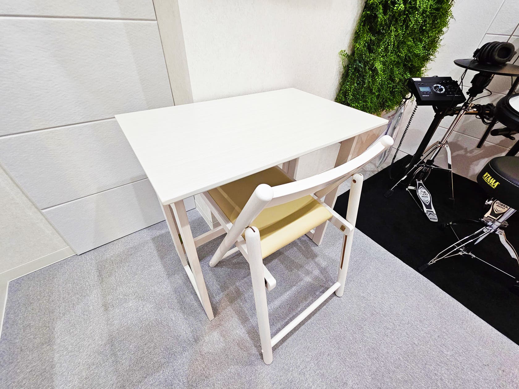 【後楽園／春日駅直結】個人練習・撮影・テレワーク対応の自由に楽しめる音楽スタジオ〈Aブース〉の写真5