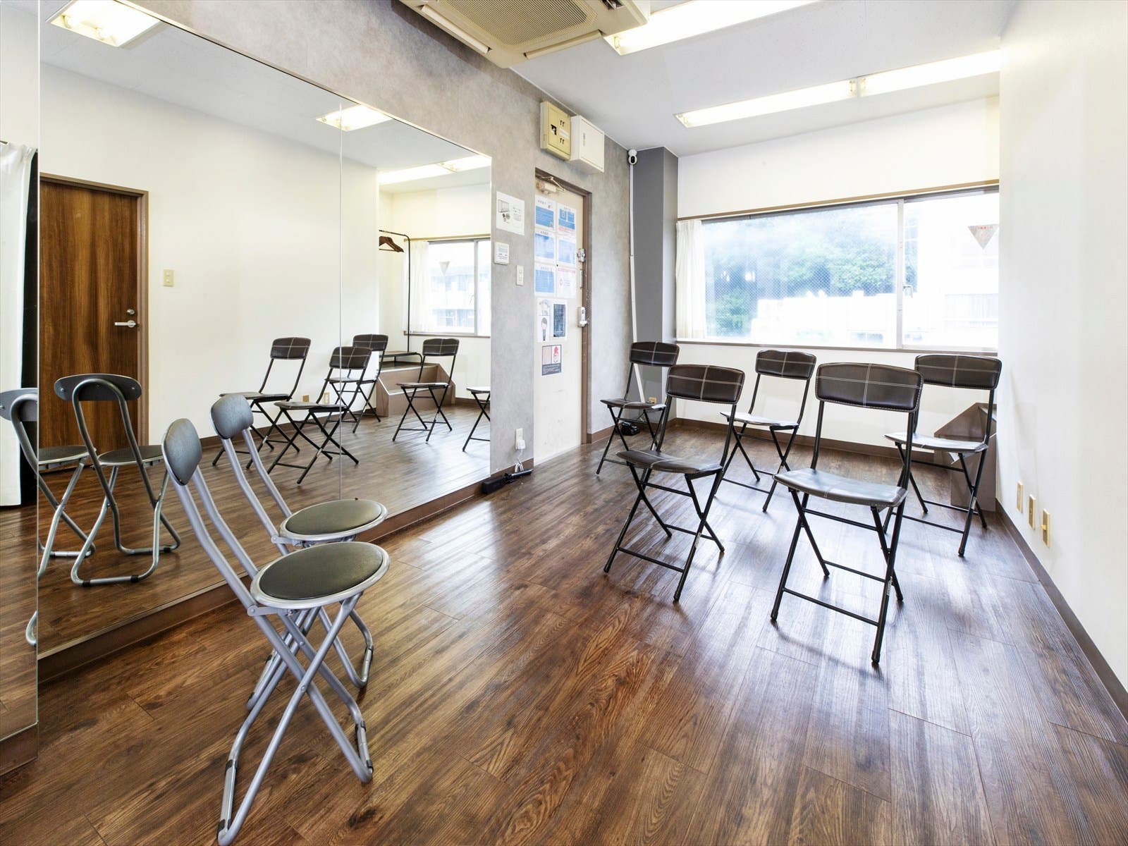 【麻布十番徒歩4分・六本木徒歩8分】【4F】24時間利用可/ヨガ・ダンス・撮影に最適/Wi-Fi・備品無料/衝撃吸収＆静音床の写真8