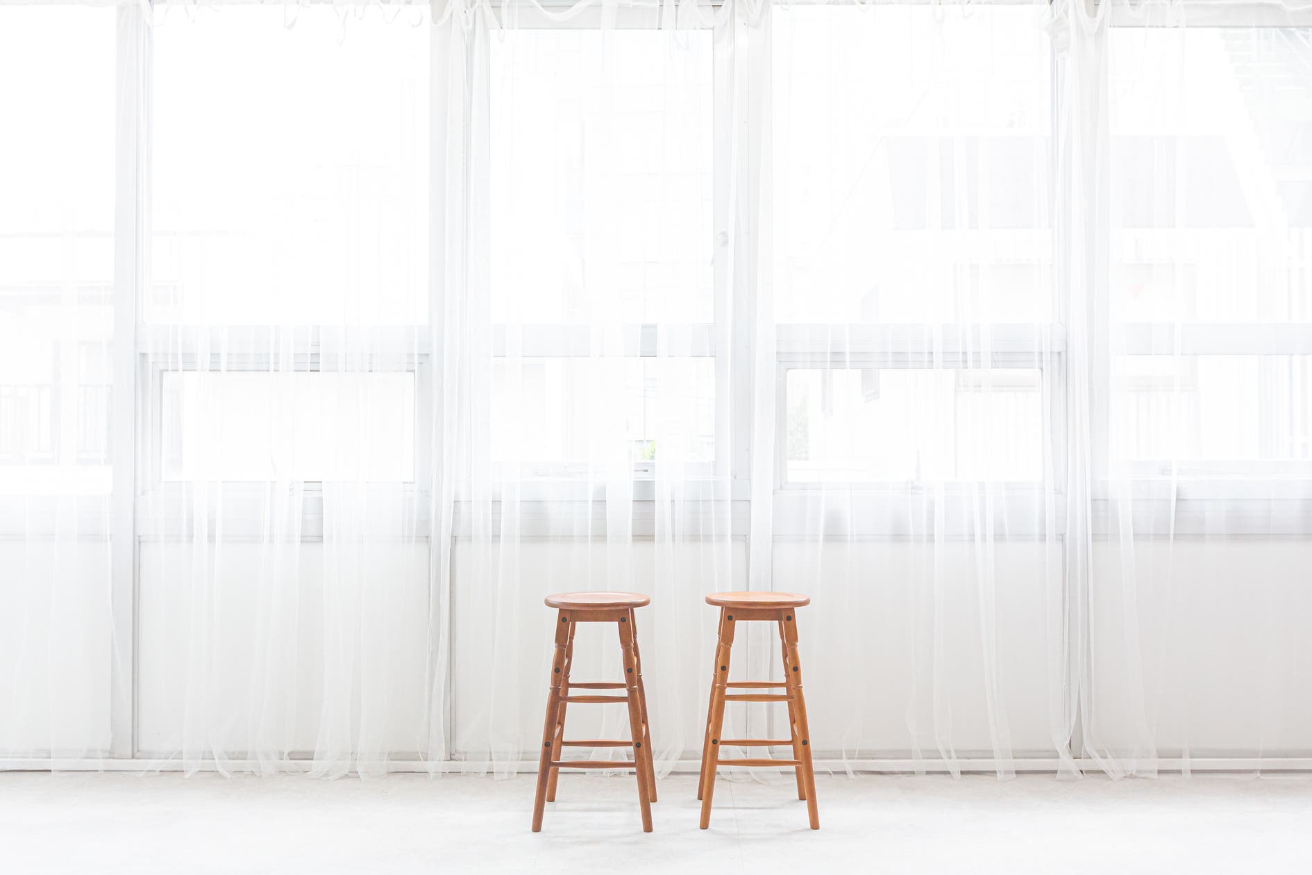 OPEN【25％オフ】神保町駅3分✨自然光5.8m/白壁6.7m/ポートレート/アパレル/商品撮影/インタビュー/撮影会/前撮りの写真7