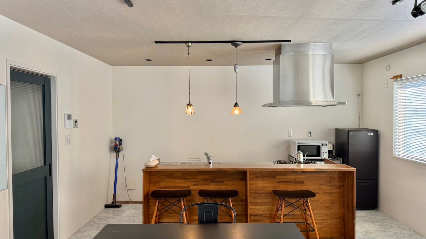 駐車場3台完備の仙台卸町レンタルスペースの写真4