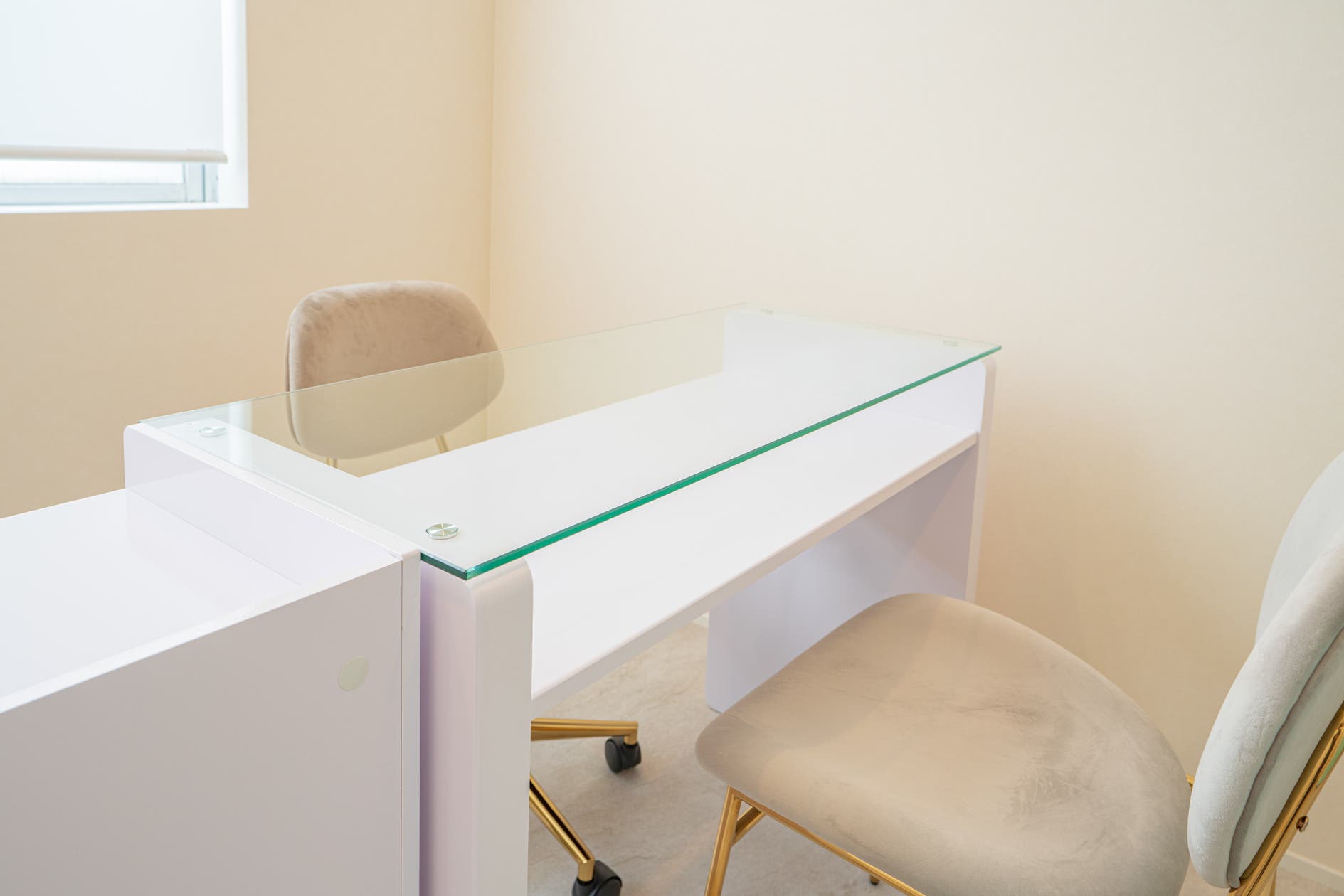 堺筋本町駅から徒歩4分の24時間利用できるレンタルサロンの写真3