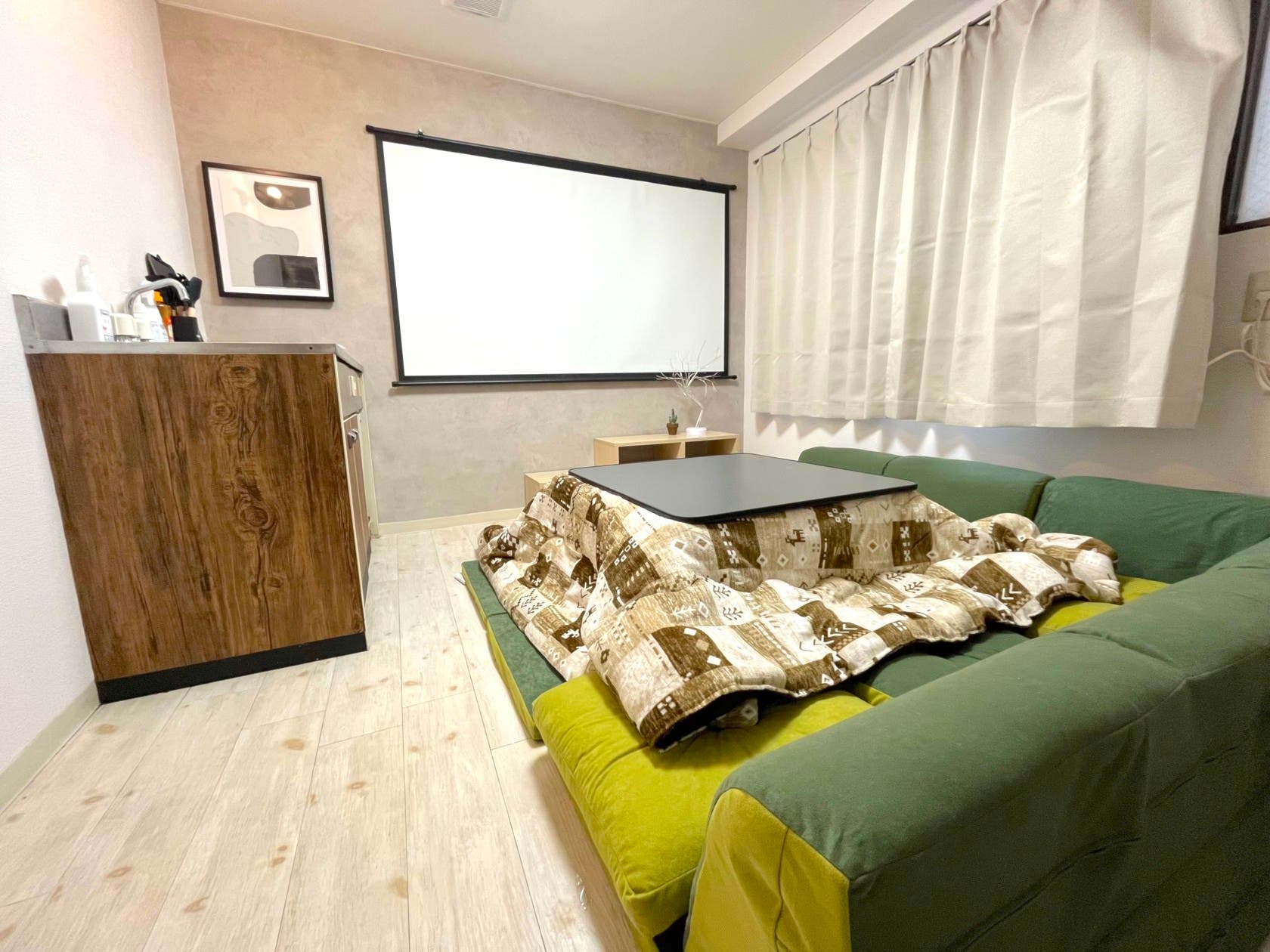 【天王寺駅すぐ】徒歩2分🚶2〜4名にぴったり✨こたつでのんびり🍊おうちデート💖女子会💛1日だらだら空間💓の写真5