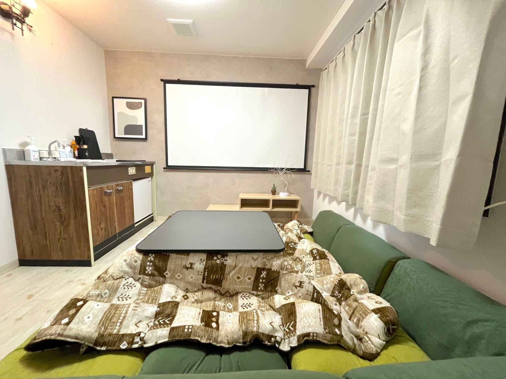 【天王寺駅すぐ】徒歩2分🚶2〜4名にぴったり✨こたつでのんびり🍊おうちデート💖女子会💛1日だらだら空間💓の写真7