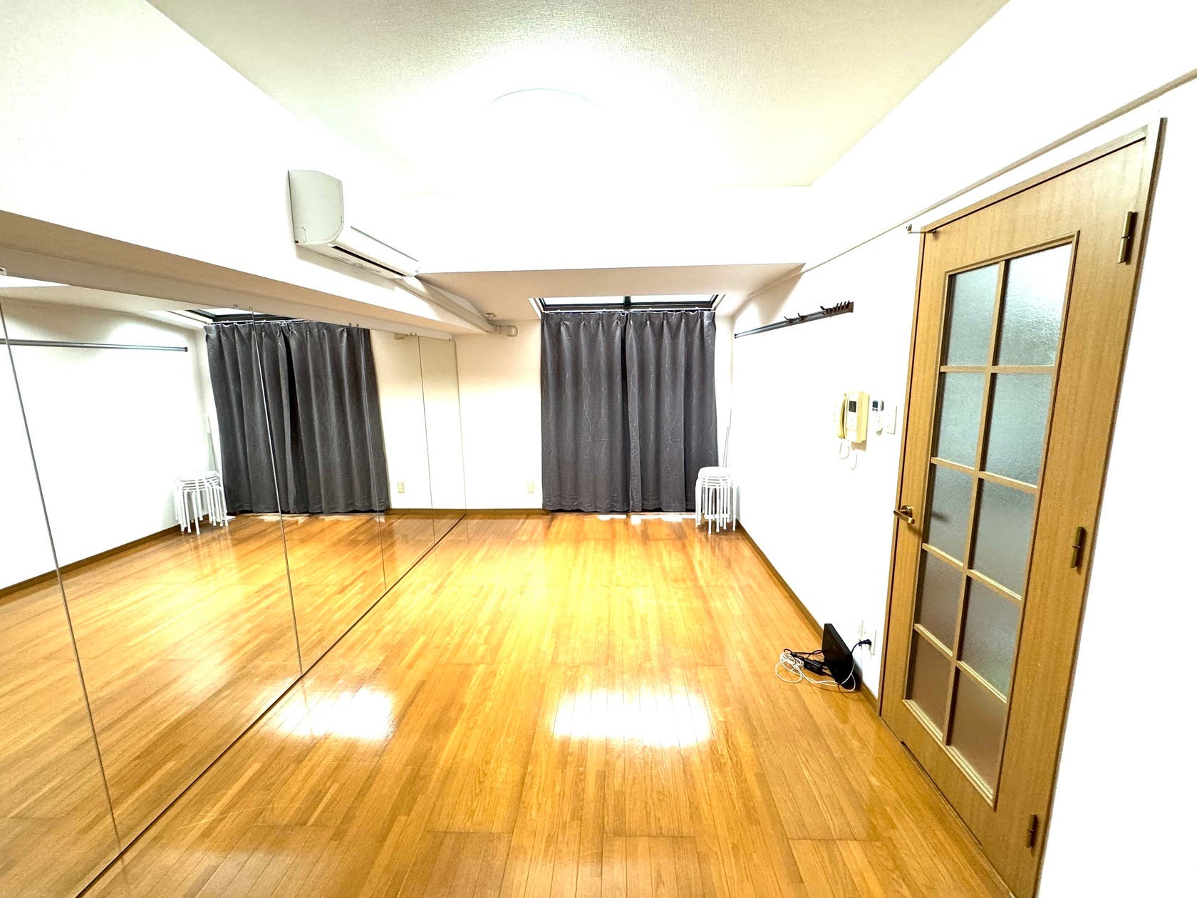 ✨名古屋駅からすぐ✨ダンス、演奏、施術、何でも出来る便利なスタジオ✨の写真2