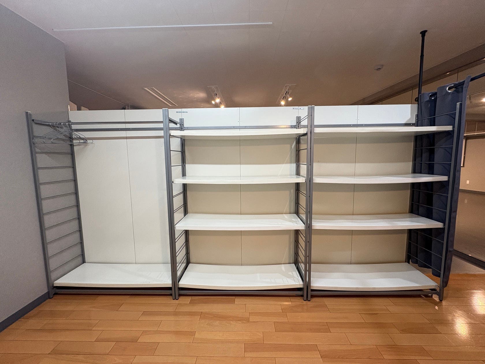 東伏見駅前のダンススタジオの写真6