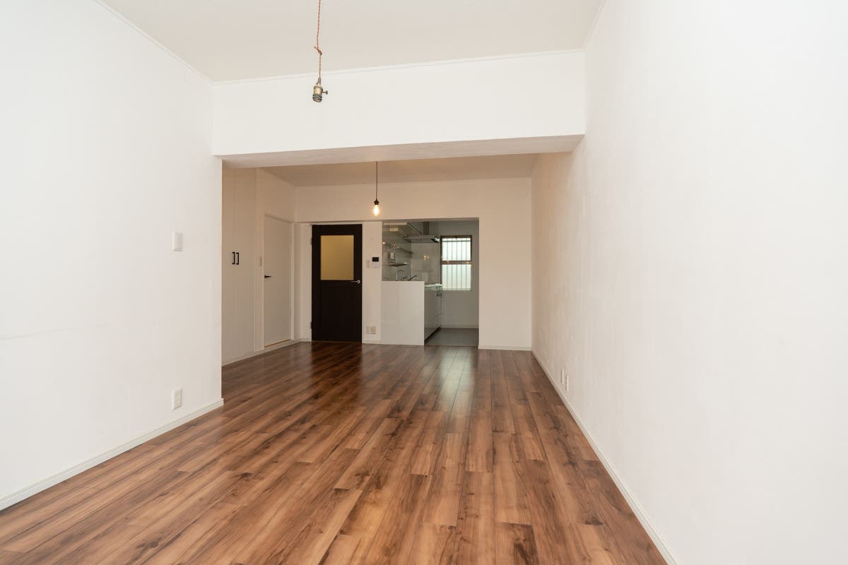 作り込み・長期間利用OK！アメリカ部屋風ハウススタジオ！自然光・壁白塗り・グリーン○！※現在家具なしの状態ですの写真3