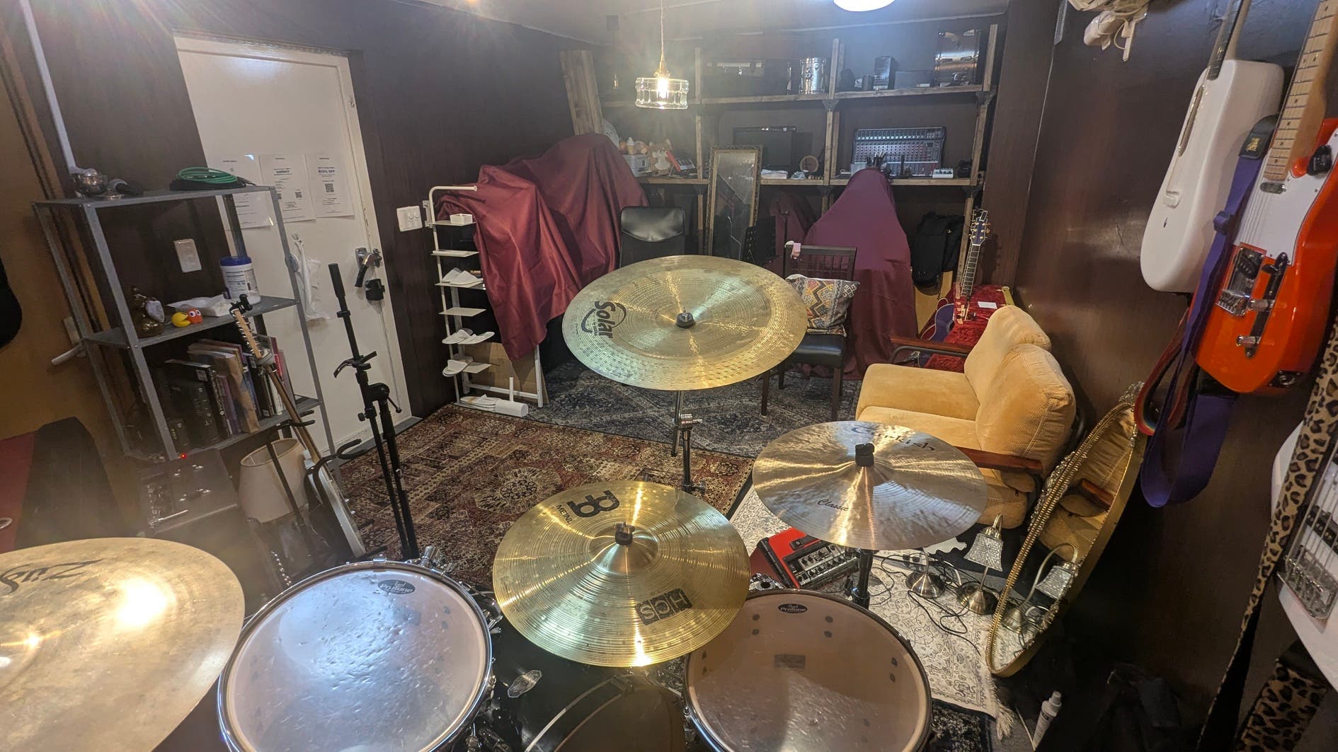 24H営業【西川口駅1分】楽器練習・配信・レッスン・音撮り・動画撮影にオススメ♪高速無料Wi-Fiありの写真3