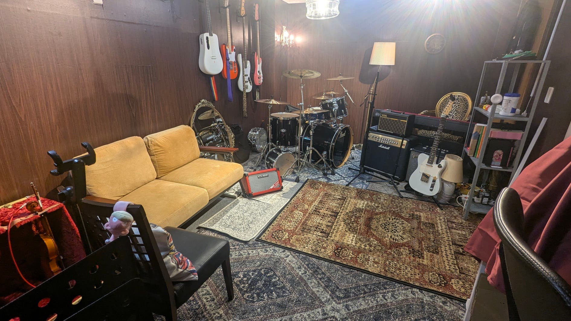 24H営業【西川口駅1分】楽器練習・配信・レッスン・音撮り・動画撮影にオススメ♪高速無料Wi-Fiありの写真4