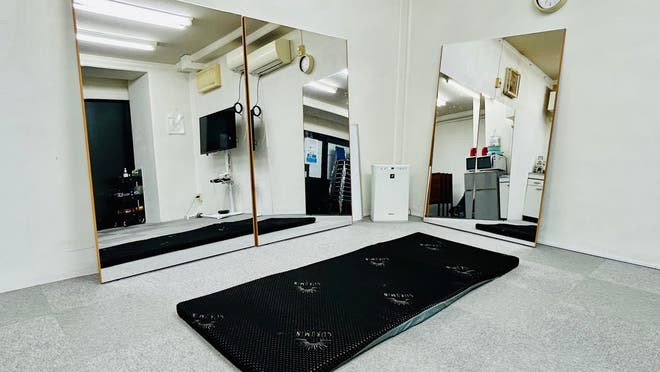 上十条5丁目バス停徒歩1秒🚌会議室👩🏻💻推し活🎉ダンスレッスン💃ポップアップストア🏪の写真4