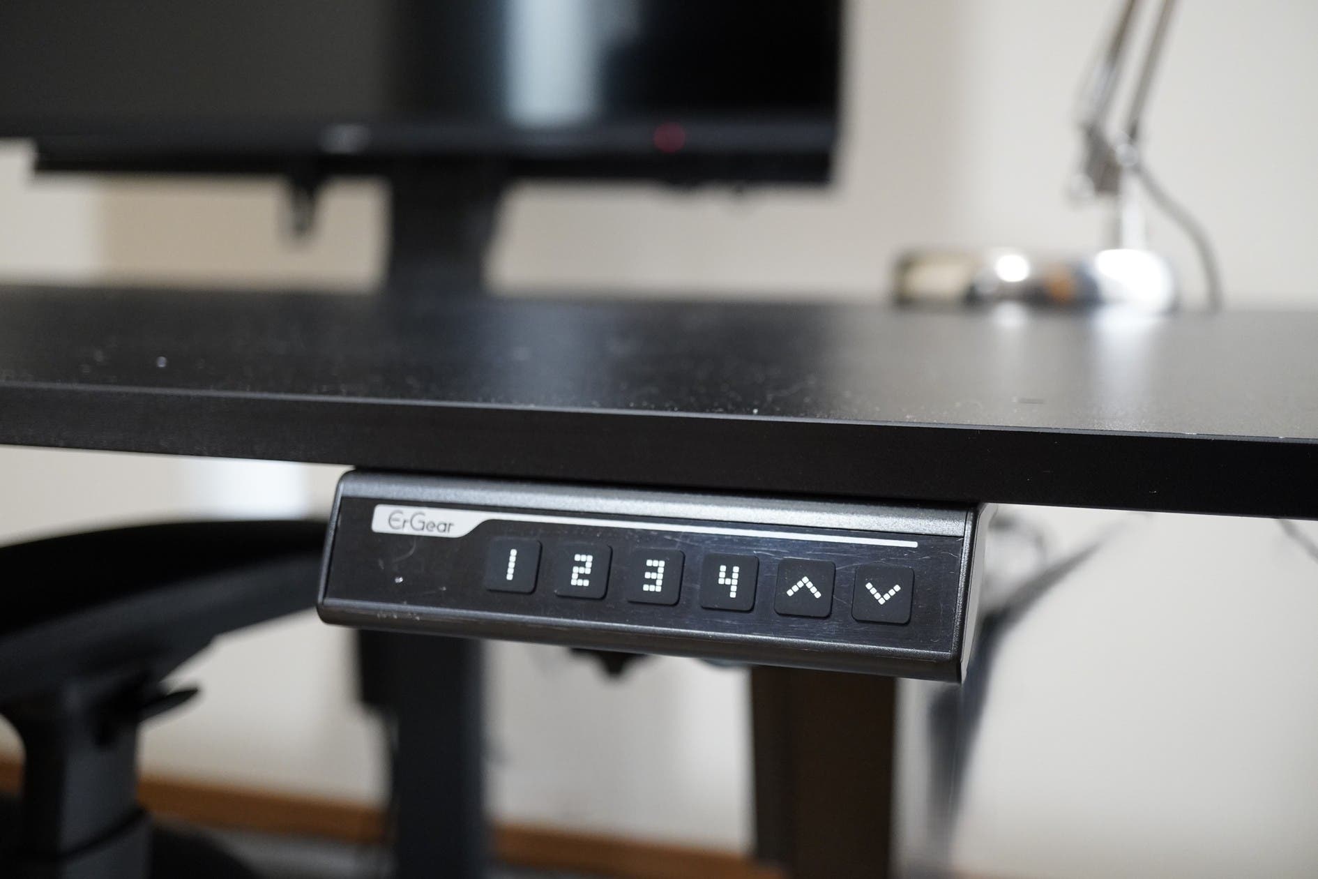 車での来場もOK　静かな住宅街の集中個室｜快適ワークチェア＆昇降デスクでテレワーク・学習・小会議に最適の写真5