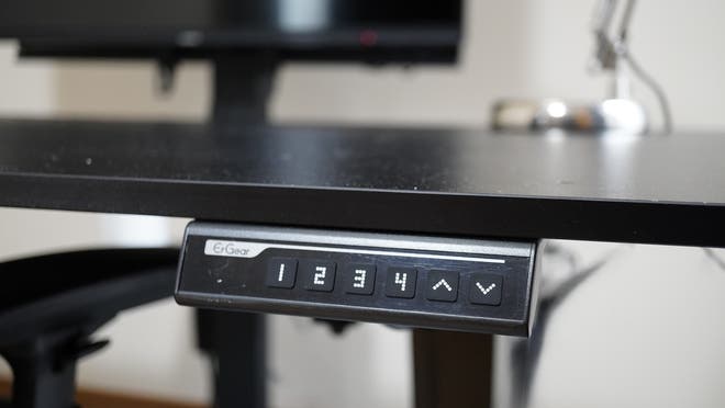 車での来場もOK 静かな住宅街の集中個室|快適ワークチェア&昇降デスクでテレワーク・学習・小会議に最適の写真5