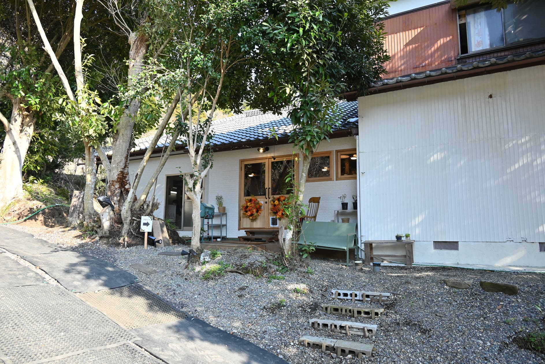 【室内、屋外スペースあり】自然に囲まれグランピングの中に、ねこちゃんと一緒のんびり過ごせられる空間。の写真17