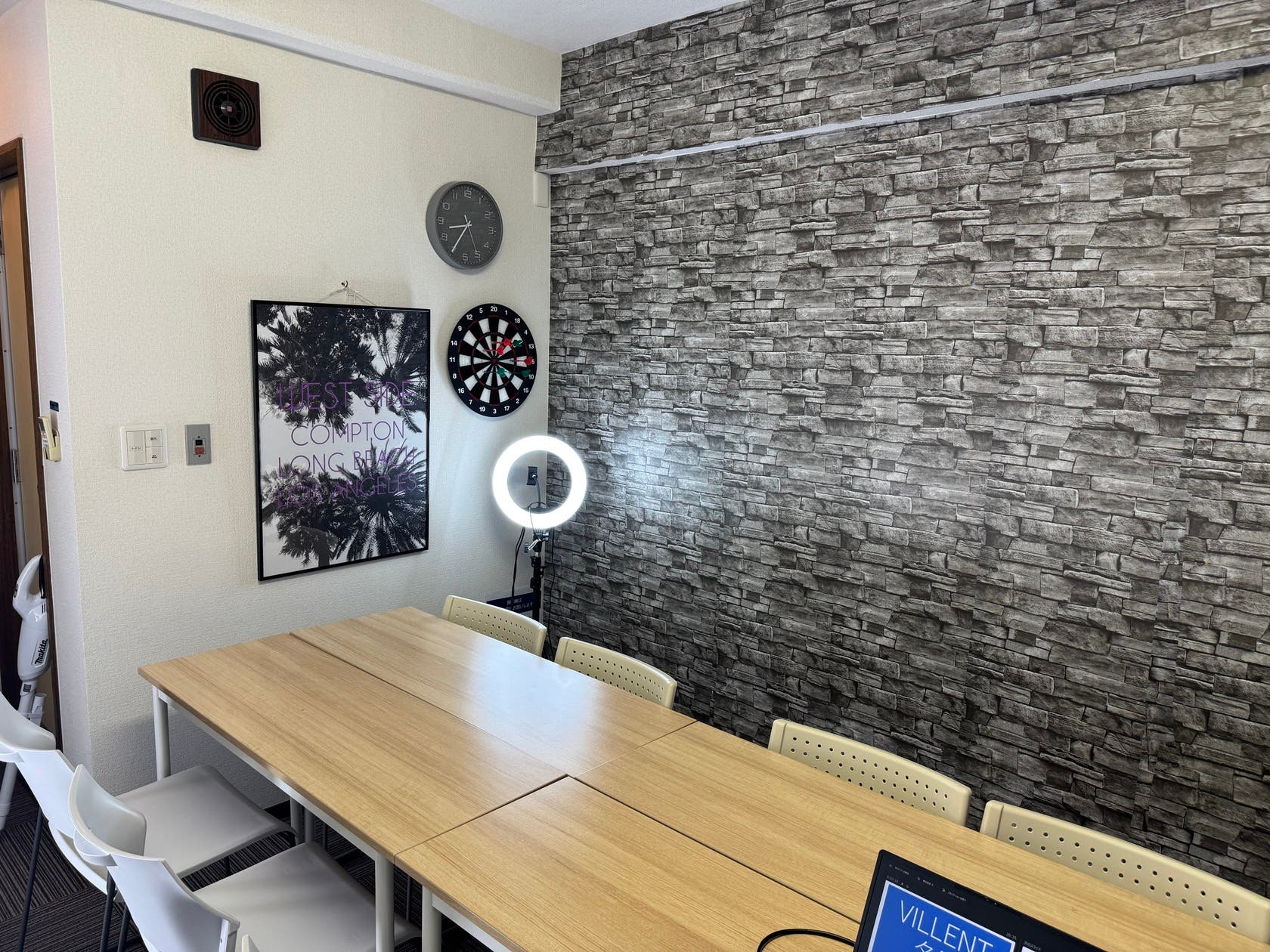 飲食OK/名古屋駅1番出口徒歩2分✨/貸切でワイワイ！名駅いちばん遊べるボドゲ空間/最大10名/光Wi-Fi/モニターの写真5