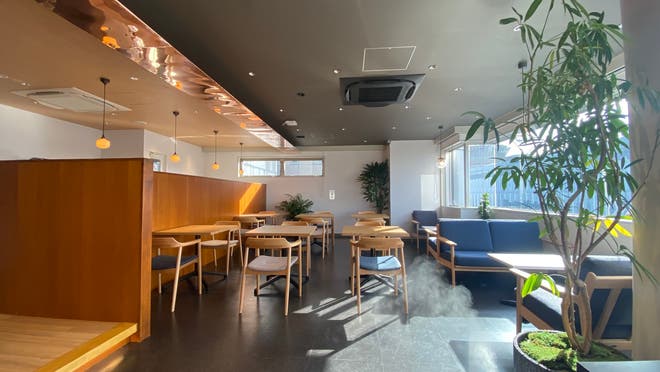 ServiceOffice W 京都駅前 オープン席④【京都駅徒歩5分】ラウンジ利用 WEB会議OK・フリードリンク有の写真1