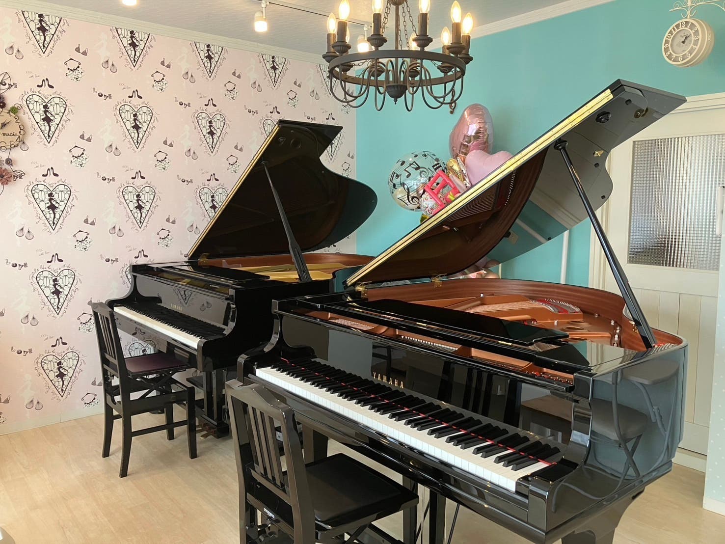【グランド2台スタジオ】Wi-Fi/2台ピアノ練習/セミナー/小さな発表会に最適の写真1